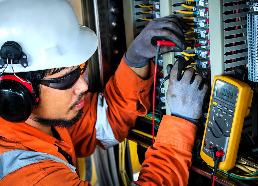 Programmable Logic Controller - E-tec